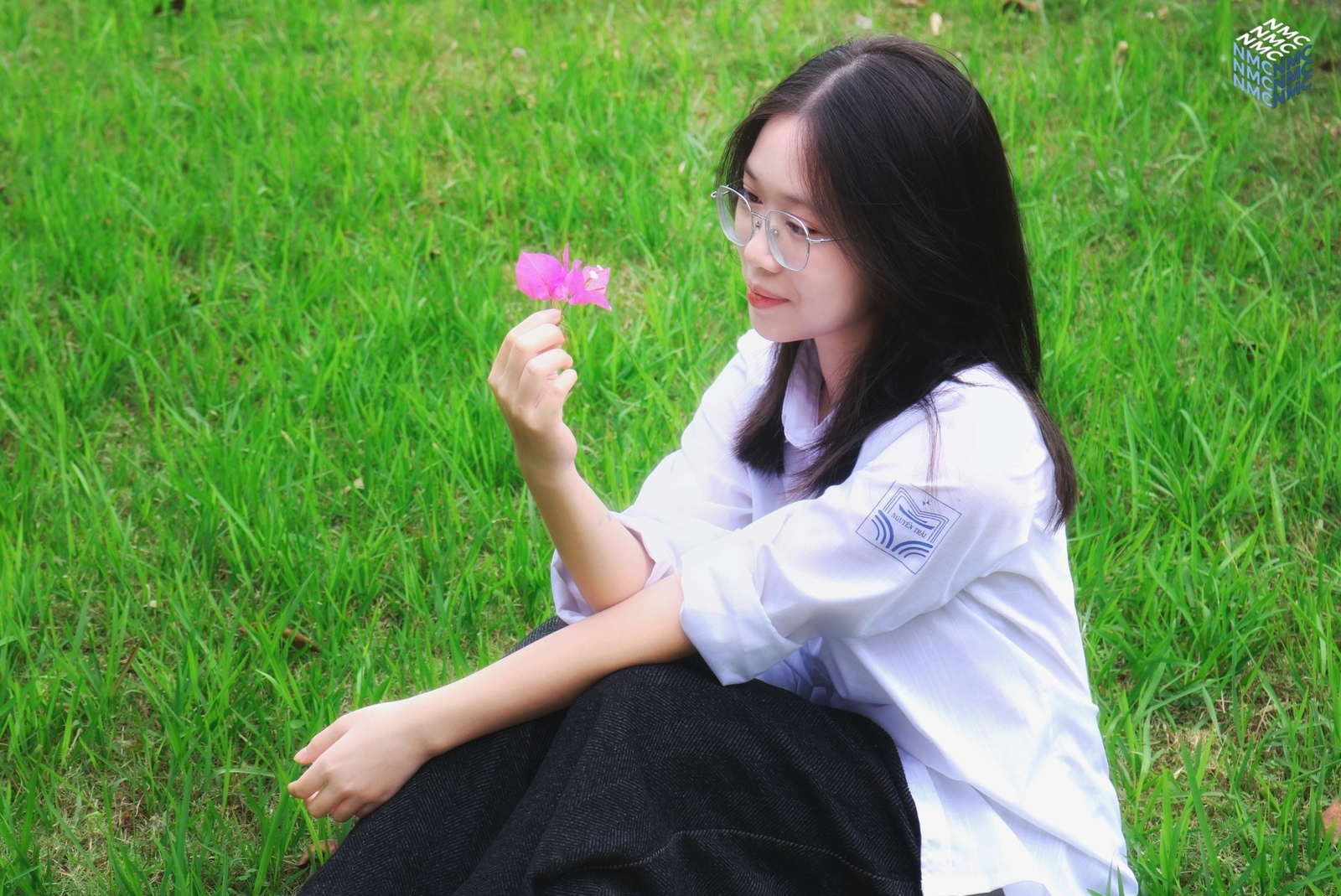 Chuyên Nguyễn Trãi qua năm giác quan